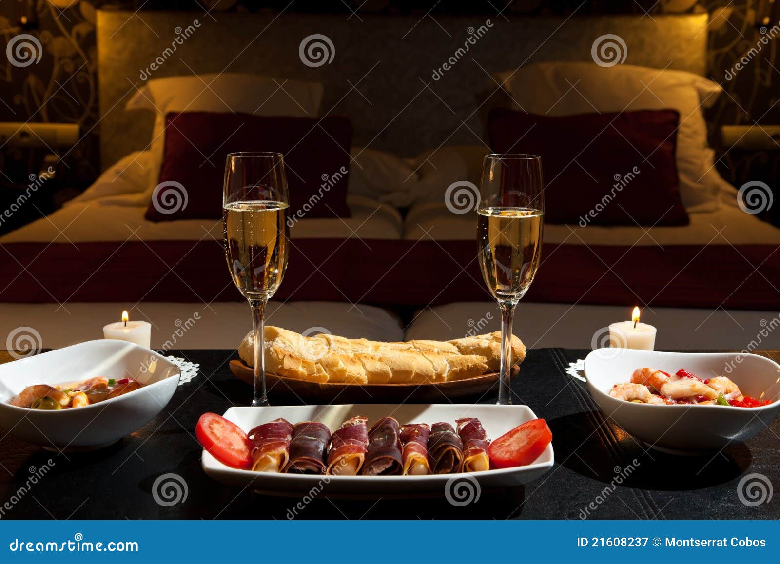 Romantisch Diner in Een Luxueus Hotel Stock Afbeelding - Image of ...