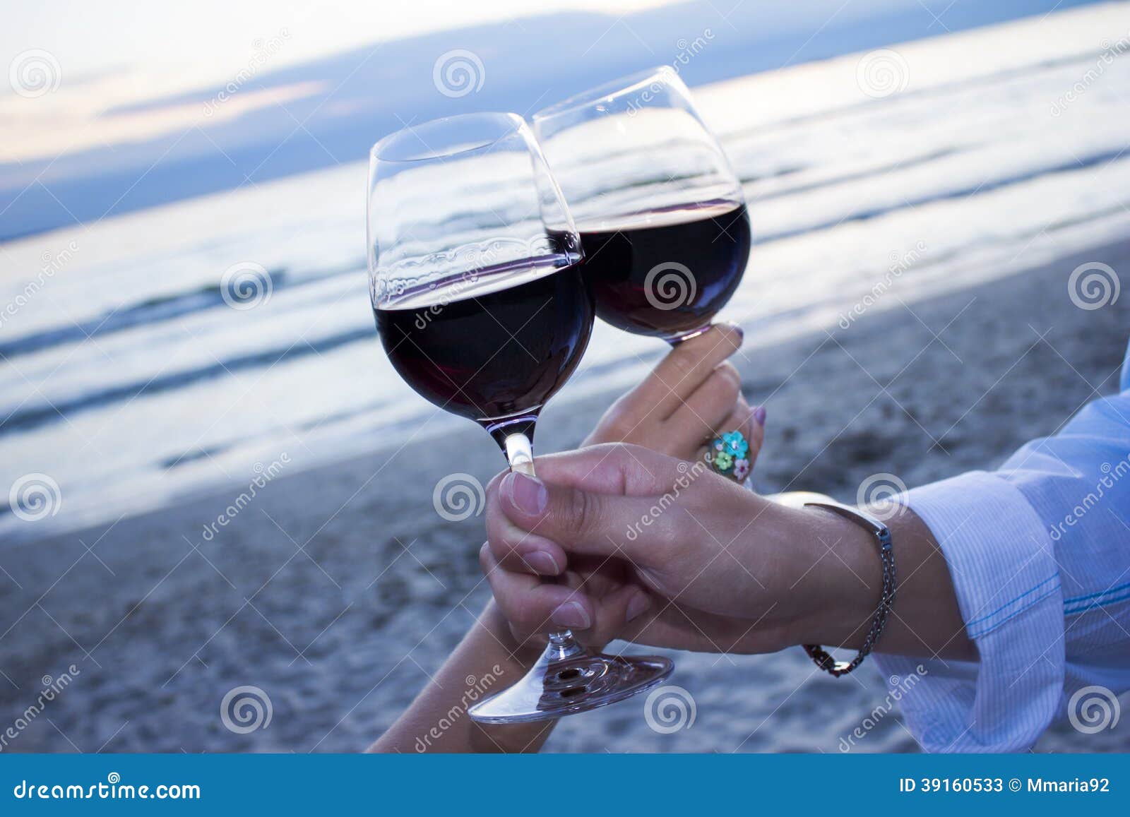 Romantischer Abend stockbild. Bild von schönheit, sonne - 39160533