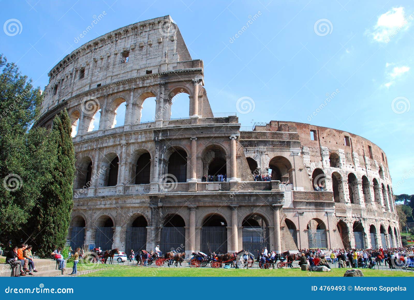 Rome - Colosseo editorial stock photo. Image of construction - 4769493