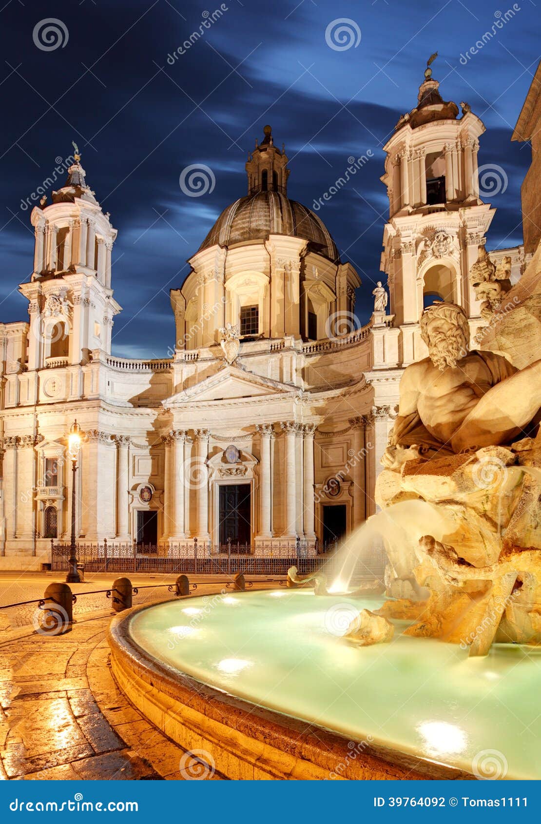 Rome, Fontein in Piazza Navona Stock Foto - Image of bernini, kerk ...