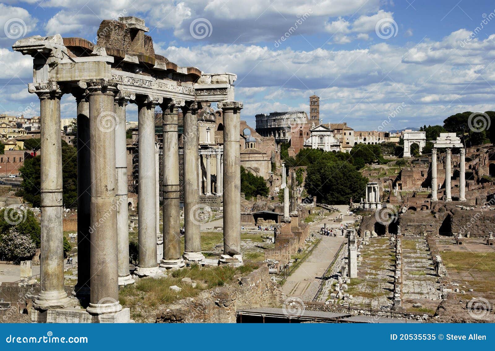 Rome - Forum Romain - L'Italie Image stock - Image du portique, forum ...