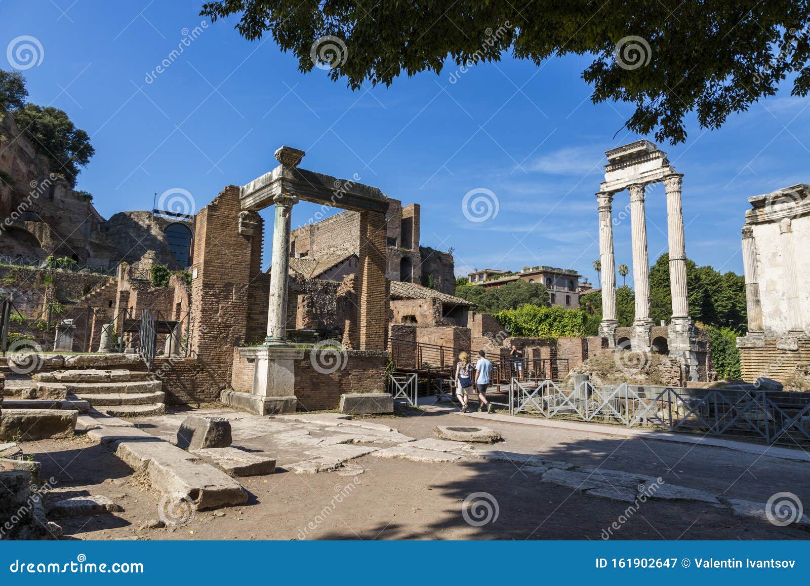 View of the Ancient Structures of the Roman Forum Editorial Photography ...