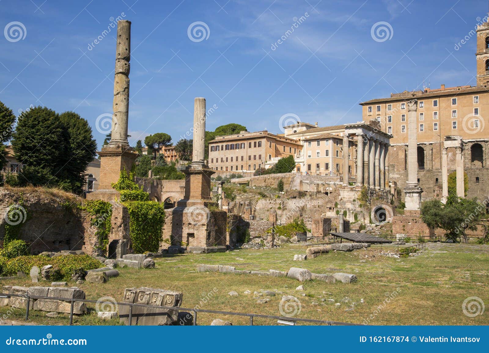 View of the Ancient Structures of the Roman Forum Editorial Stock Image ...