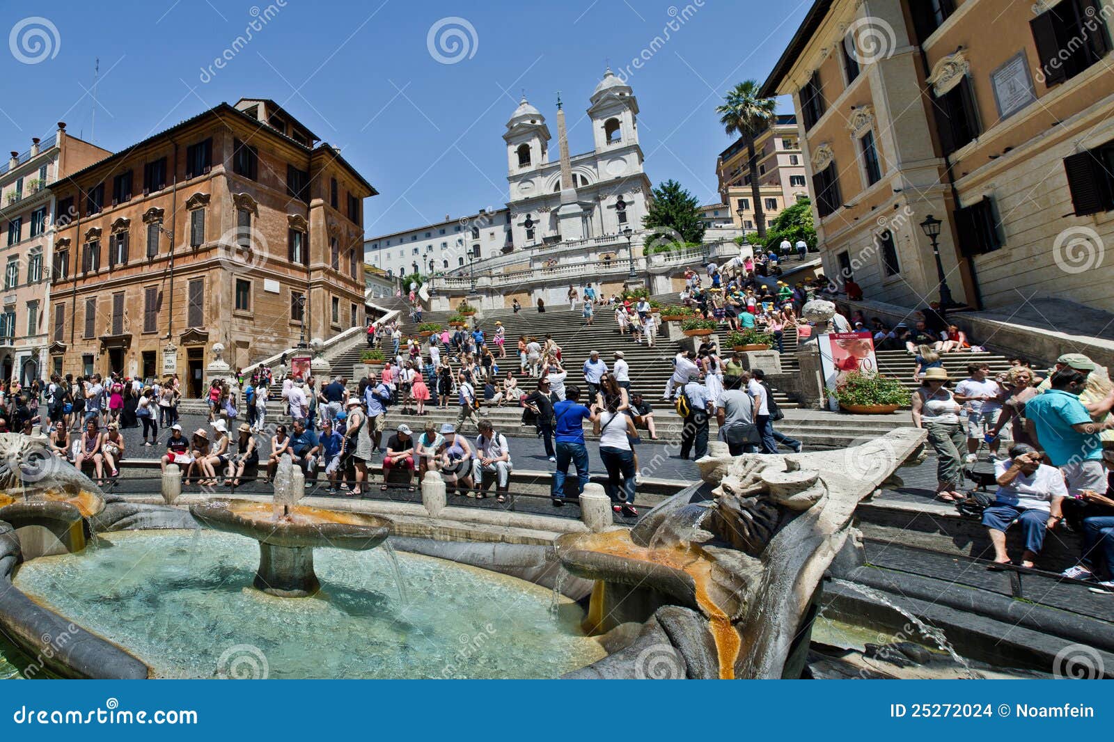Rome - Spanish steps editorial stock image. Image of local - 25272024