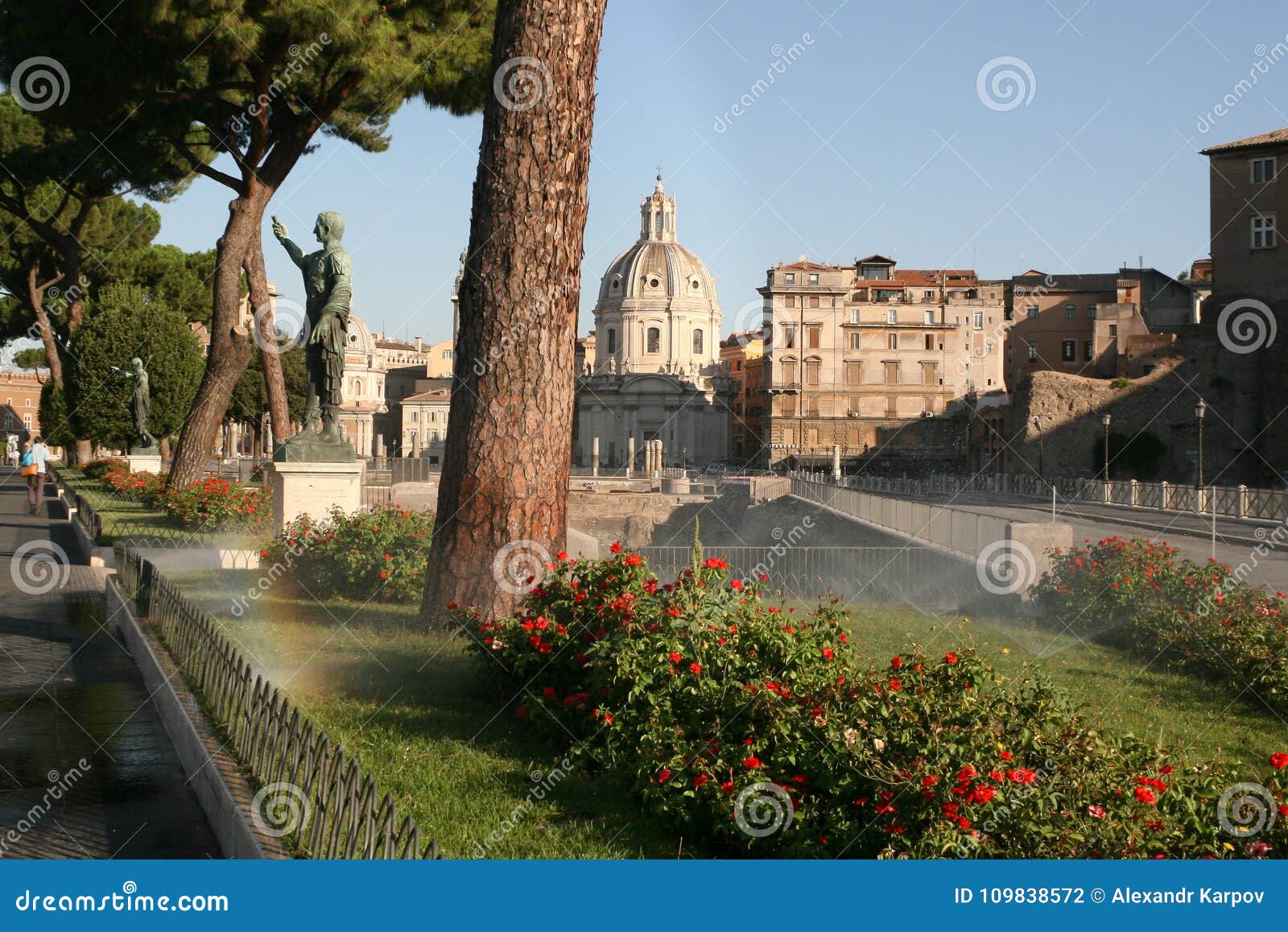 Rome. Street in Rome editorial photography. Image of building - 109838572