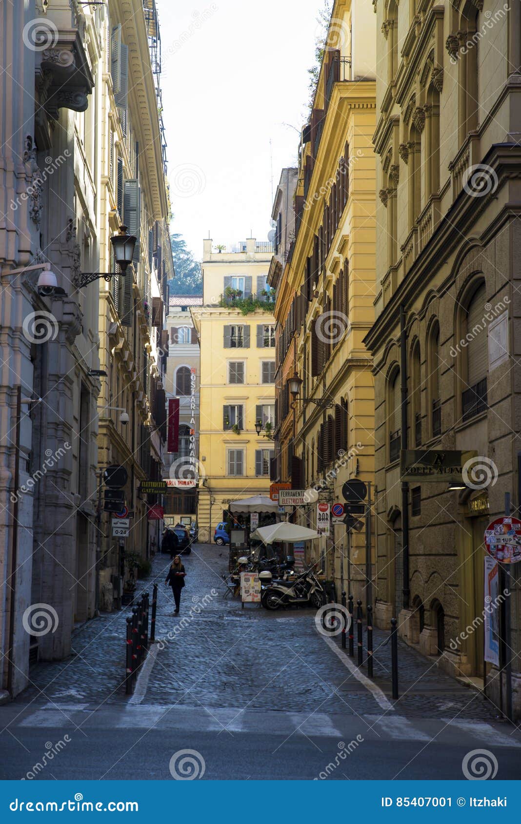 Rome street editorial photo. Image of italian, town, travel - 85407001