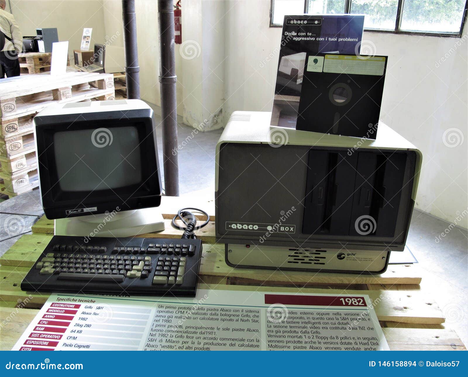 Rome vintage computer editorial stock image. Image of olivetti - 146158894