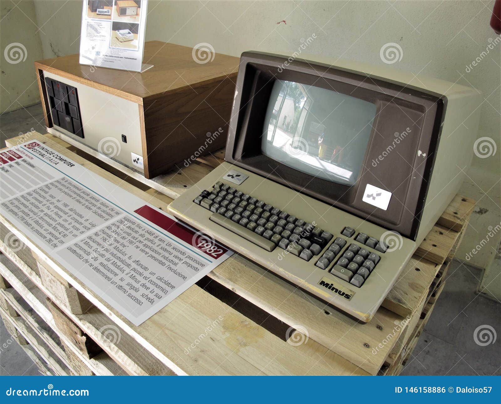 Rome vintage computer editorial photo. Image of 2200 - 146158886