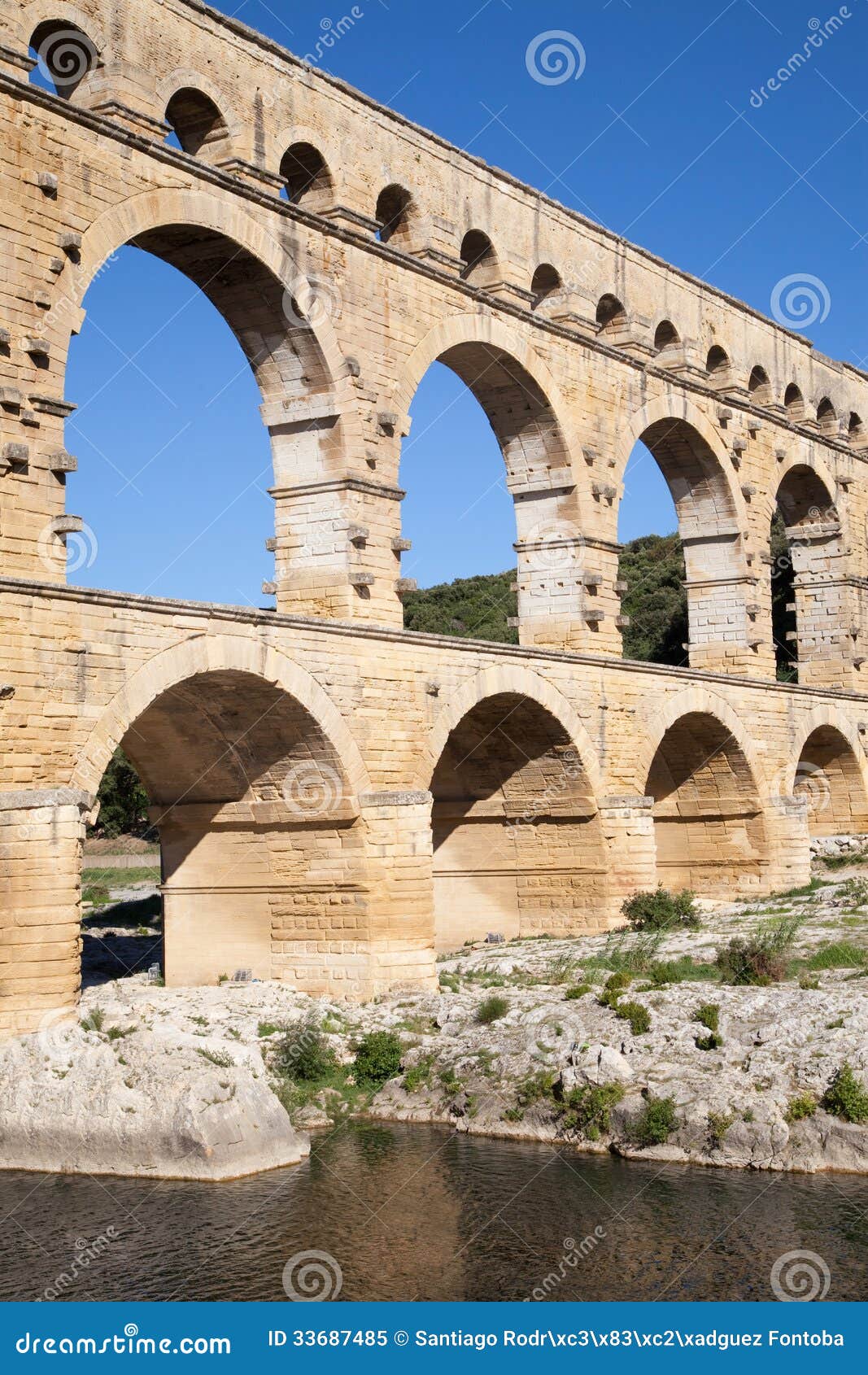 Romersk Akvedukt Pont Du Gard Fotografering för Bildbyråer - Bild av ...