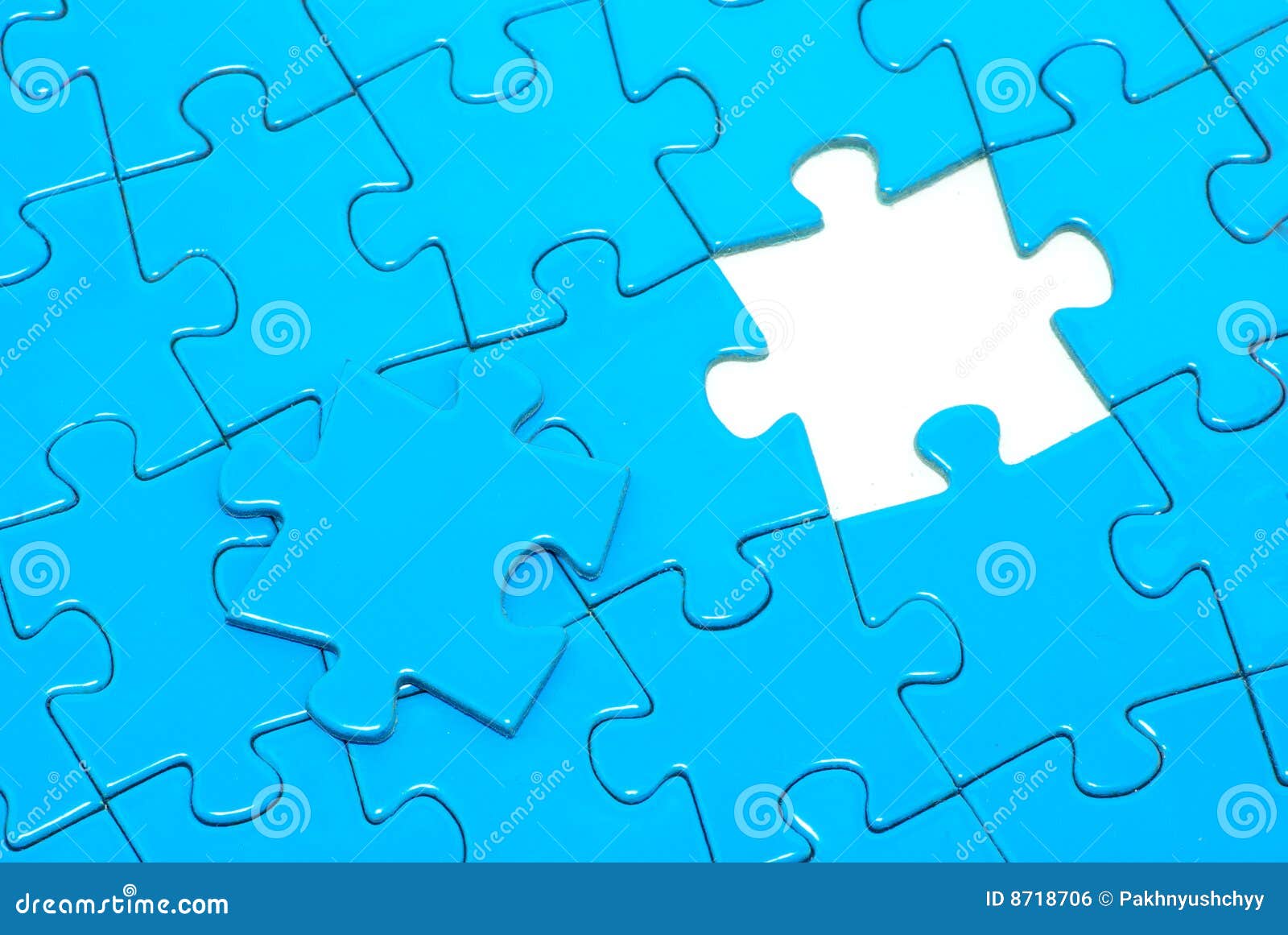 Rompecabezas azules foto de archivo. Imagen de pedazos - 8718706