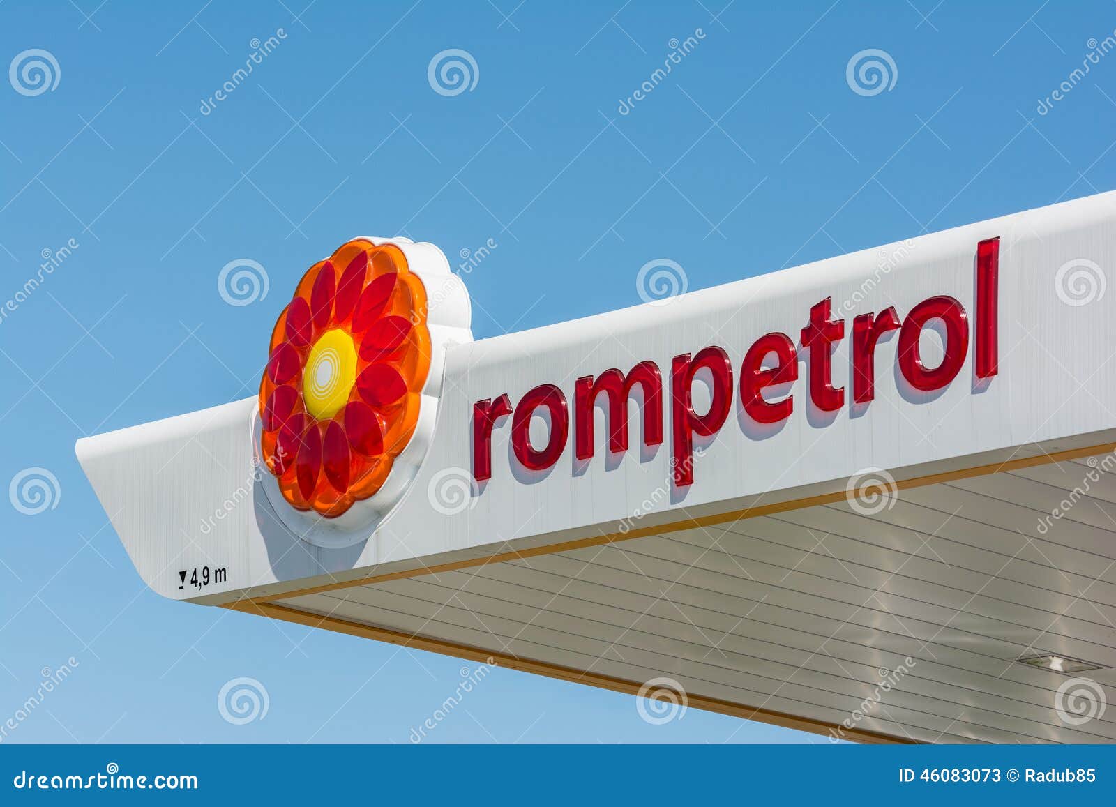 Rompetrol-Gas redaktionelles stockfoto. Bild von betrieb - 46083073