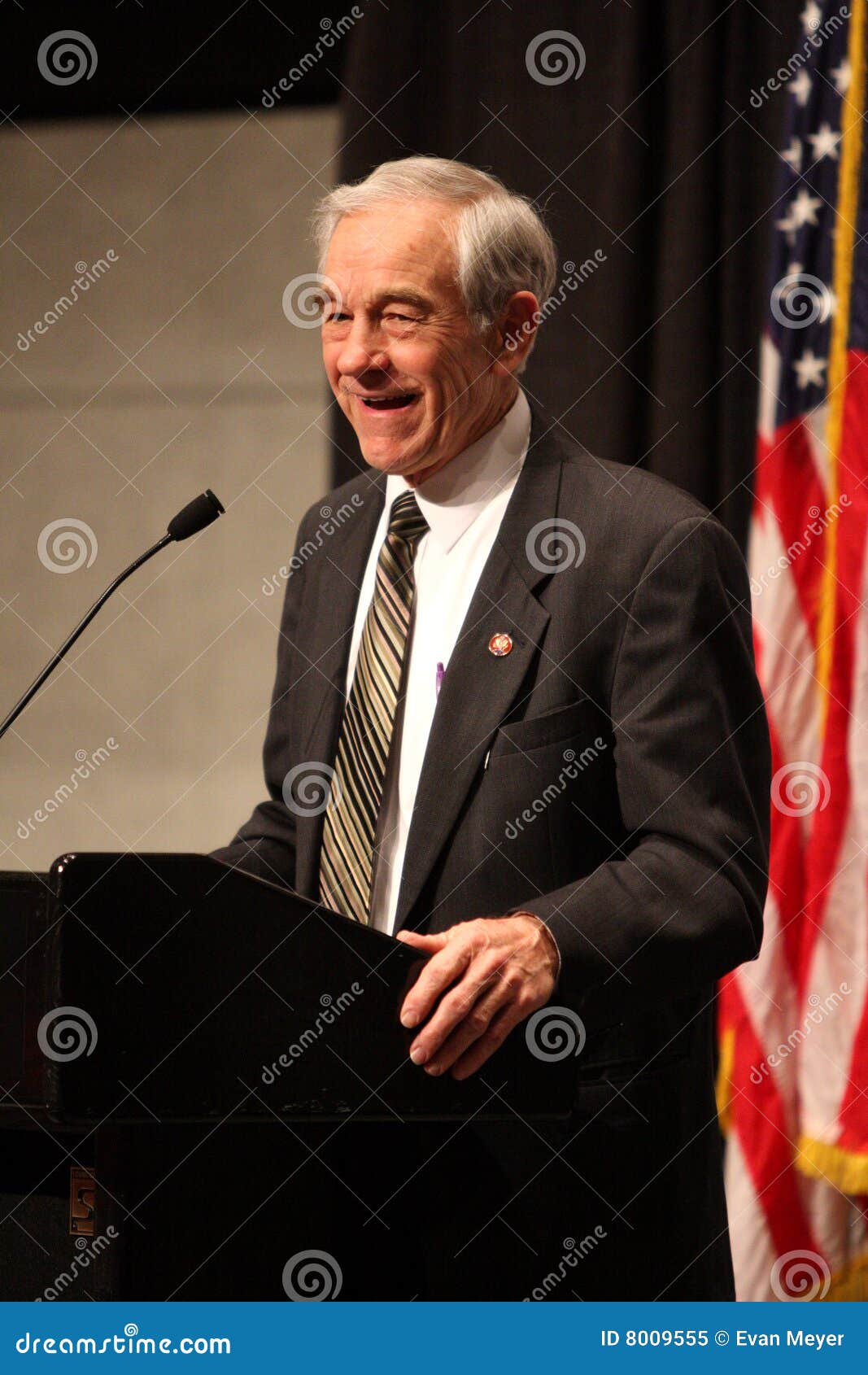 Ron Paul giving a speech editorial image. Image of campaign - 8009555