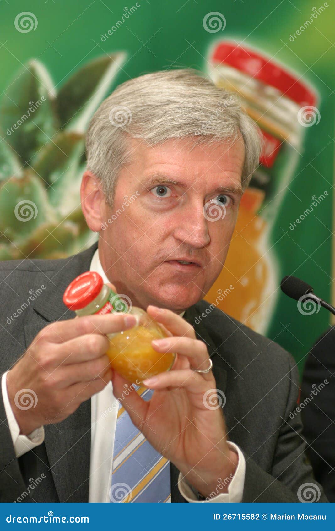 Ronald Felber editorial photography. Image of granini - 26715582