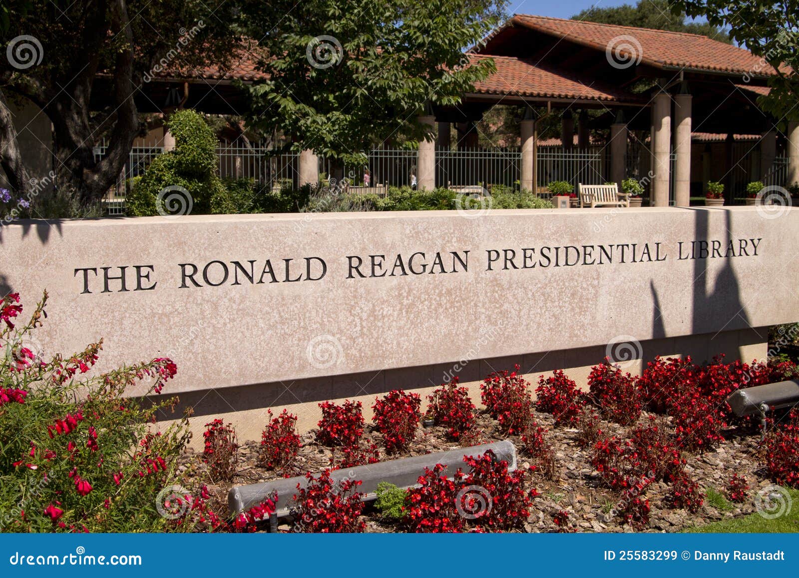 Ronald Reagan Presidential Library Editorial Stock Image - Image of ...