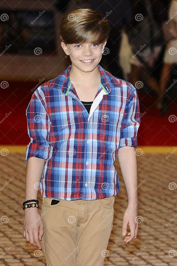 Ronan Parke editorial stock photo. Image of premiere - 22911108