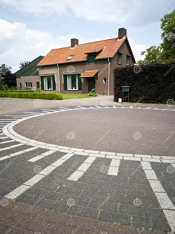 Rond point hollandais photo stock. Image du surface, cercle - 5265080