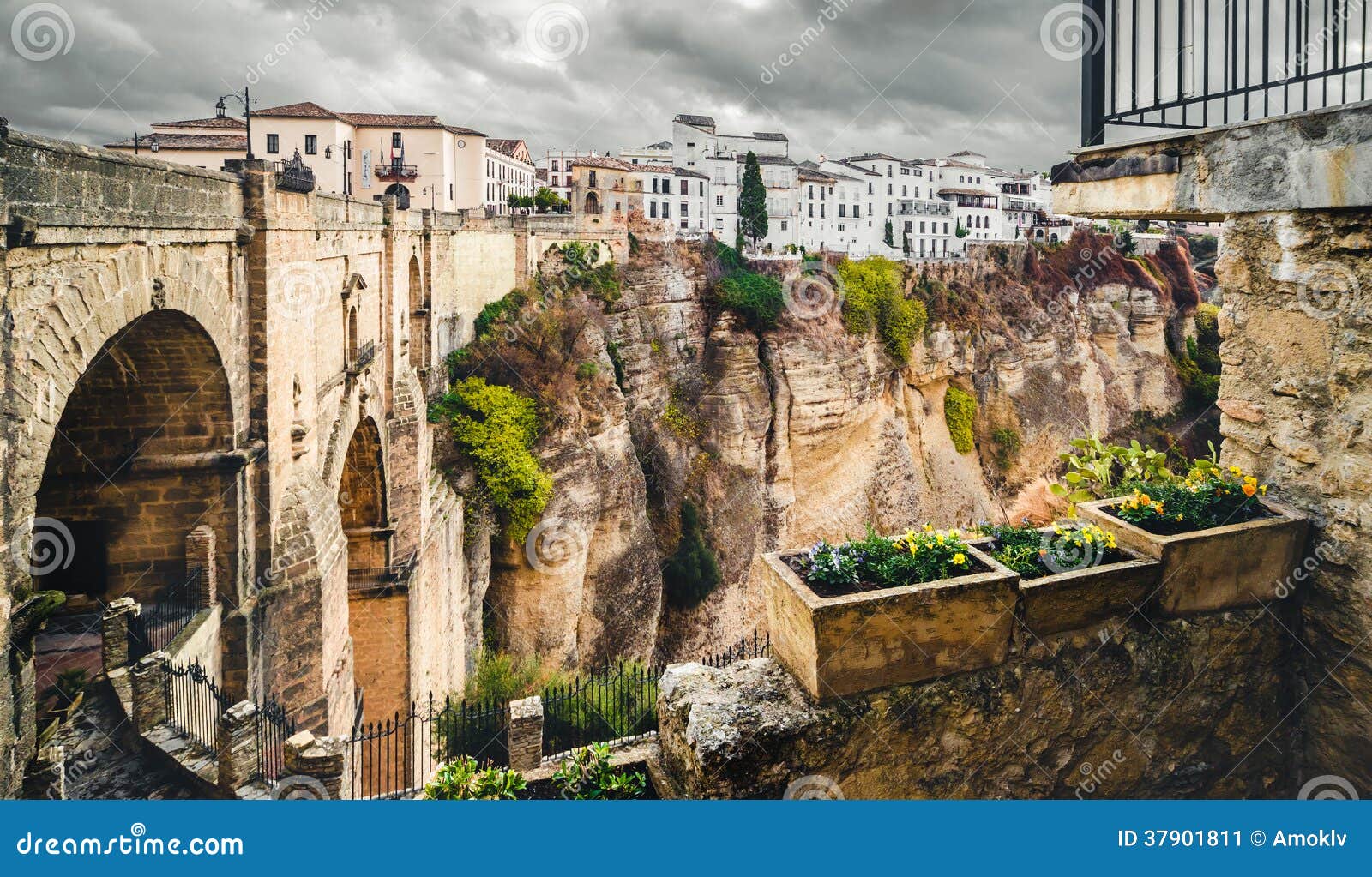 Ronda. Espagne image stock. Image du vieux, architecture - 37901811