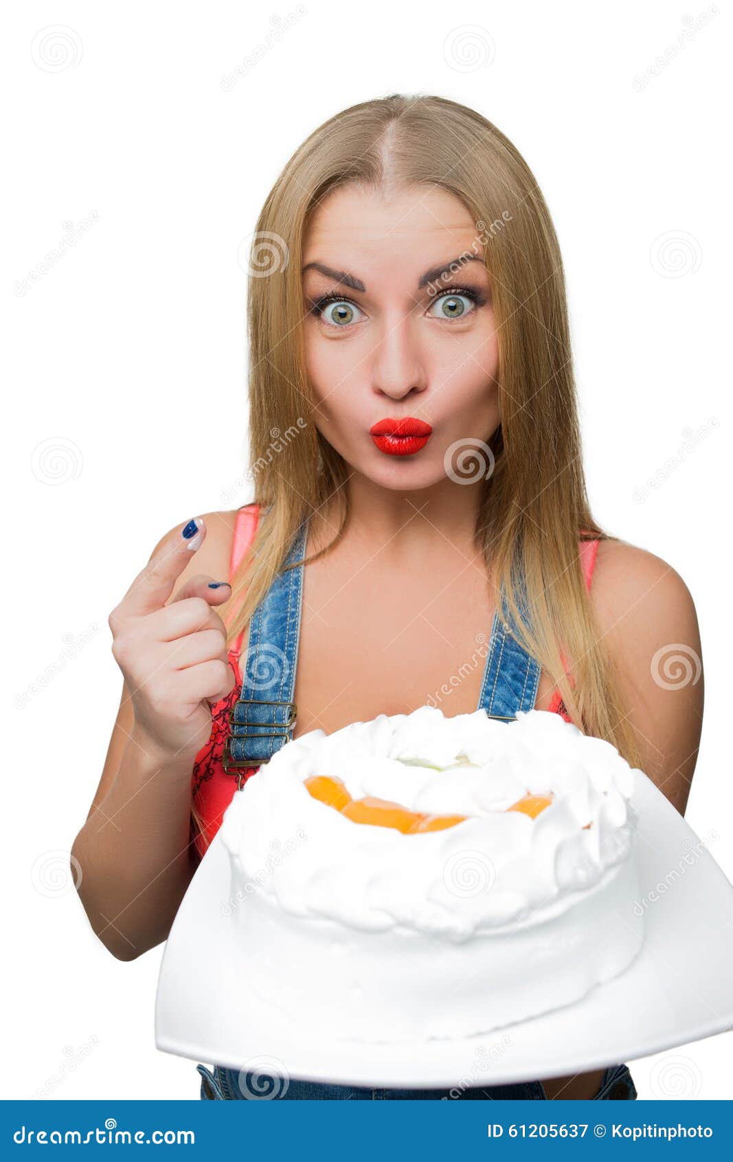 Rondborstig Sexy Meisje Die Cake Met Slagroom Eten Stock Afbeelding