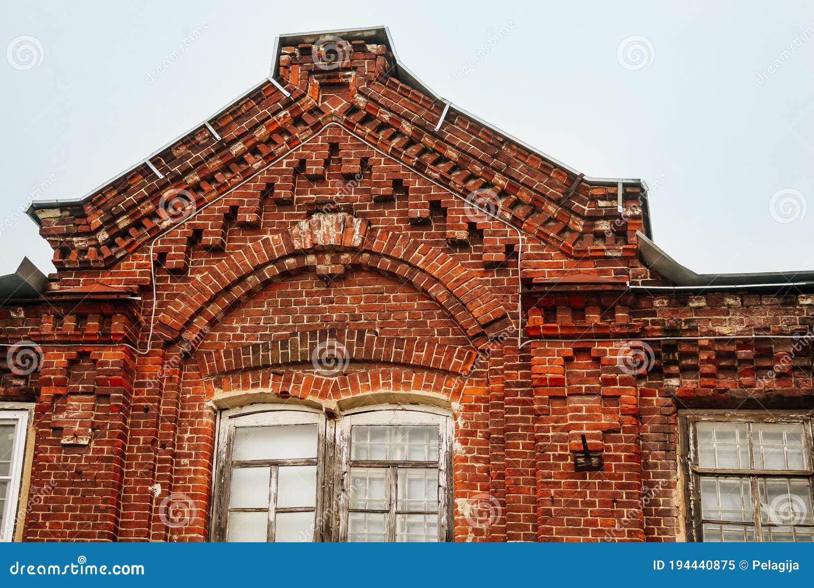 Roof of Beautiful Old Red Brick Building Stock Image - Image of house ...