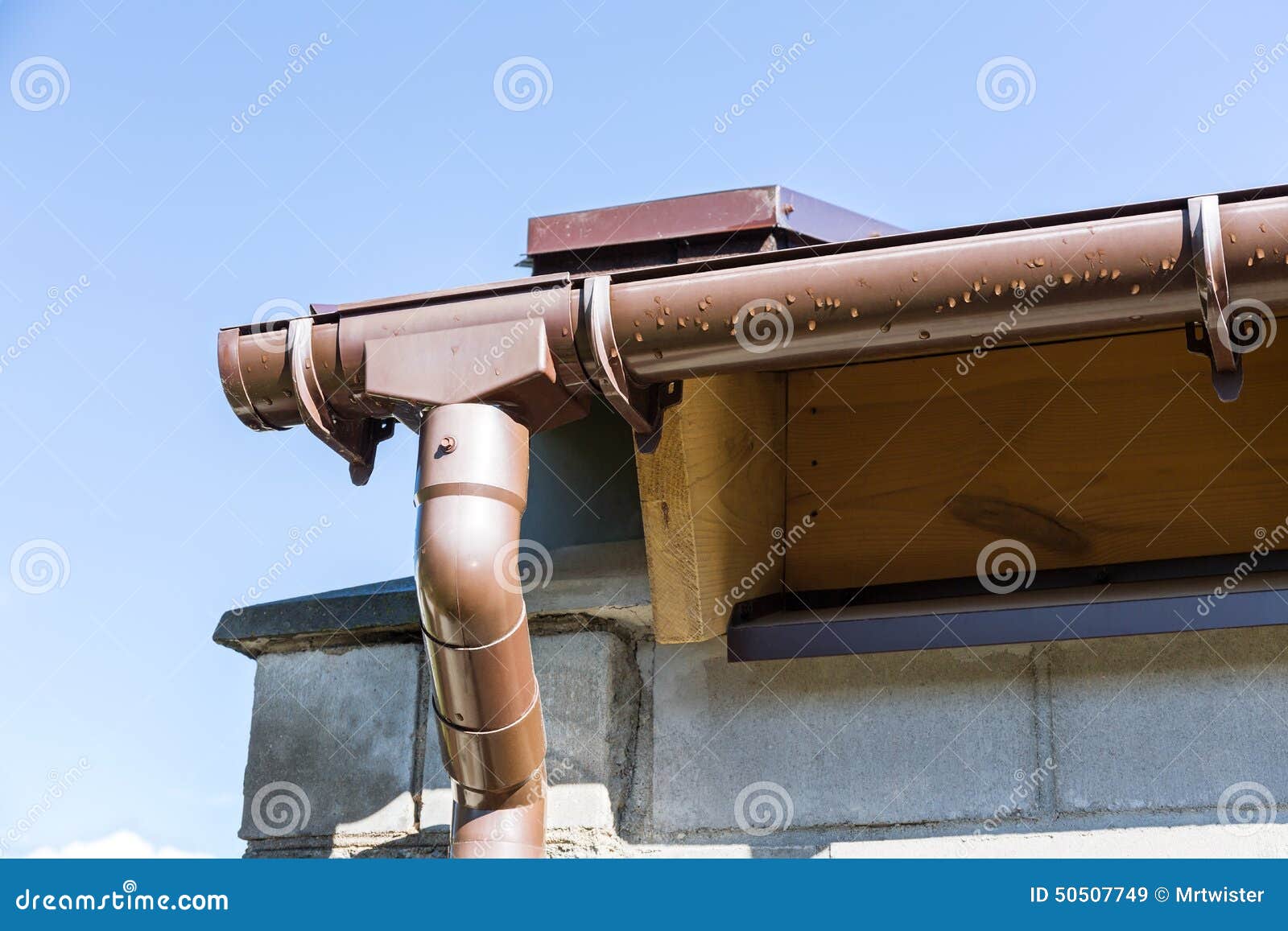 Roof gutter stock image. Image of downspout, architecture - 50507749
