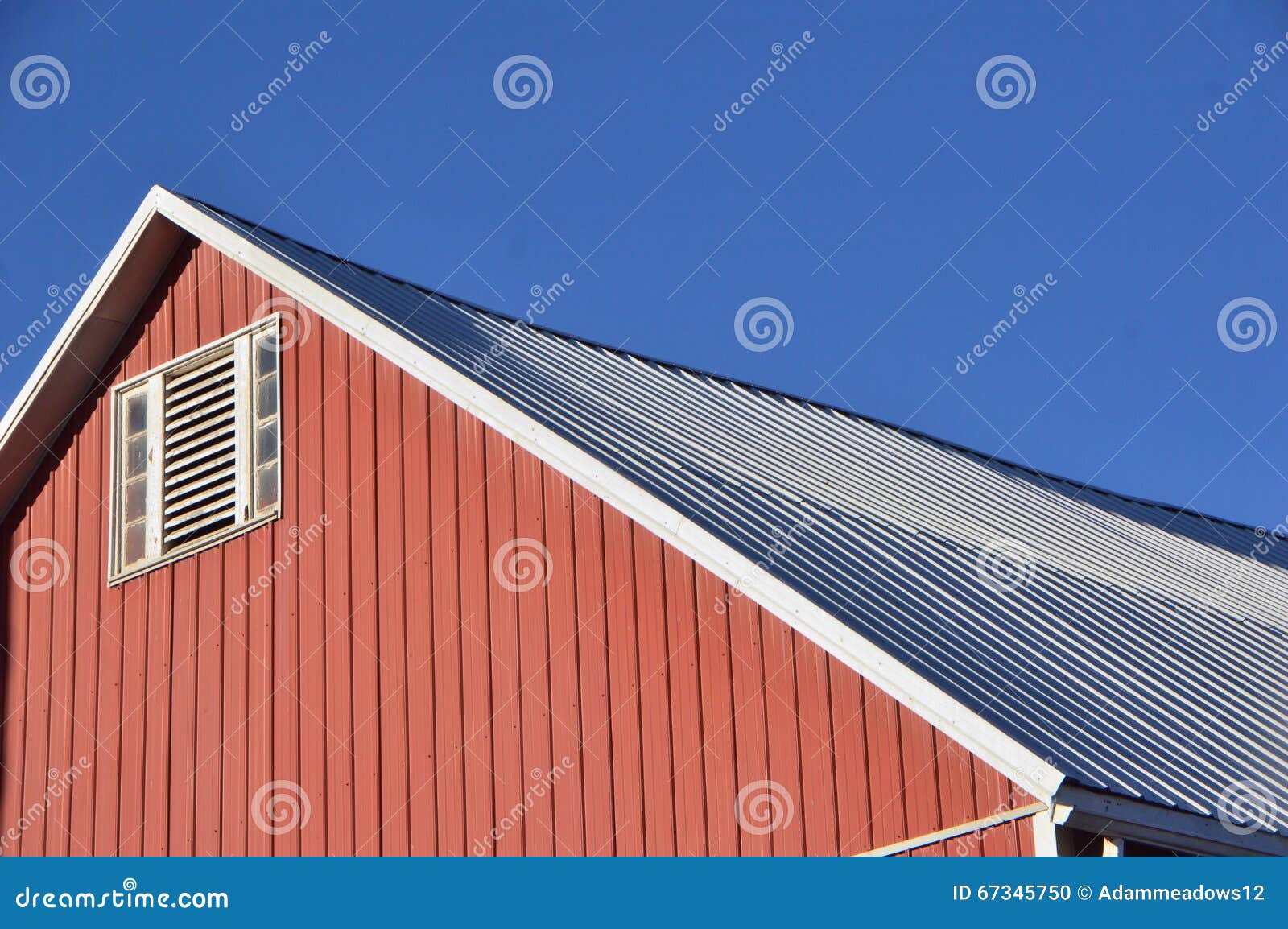 Roof stock photo. Image of barn, sunshine, historic, design - 67345750