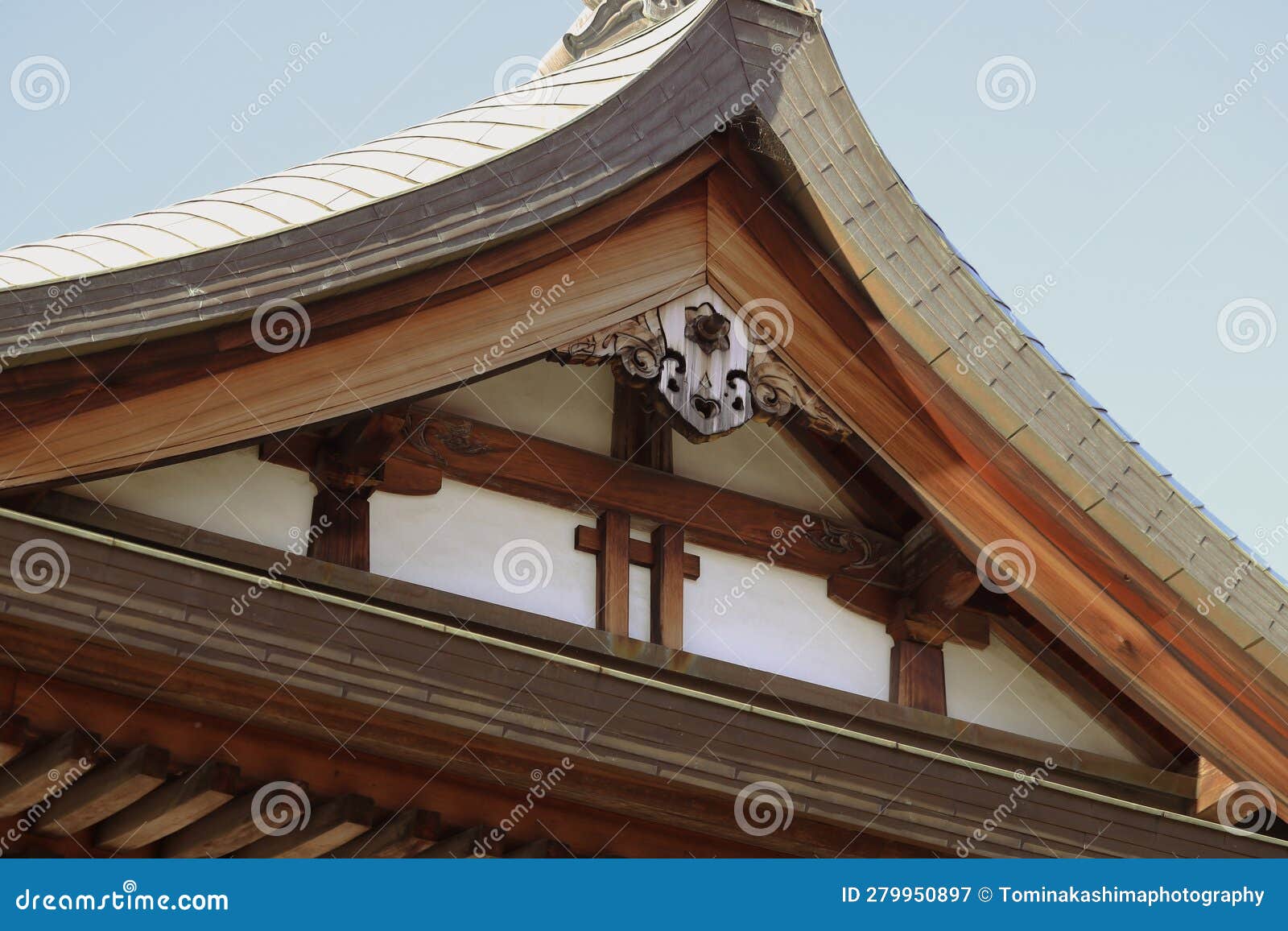 Roof of a Shrine in the Sunshine Stock Image - Image of roof, shrine ...