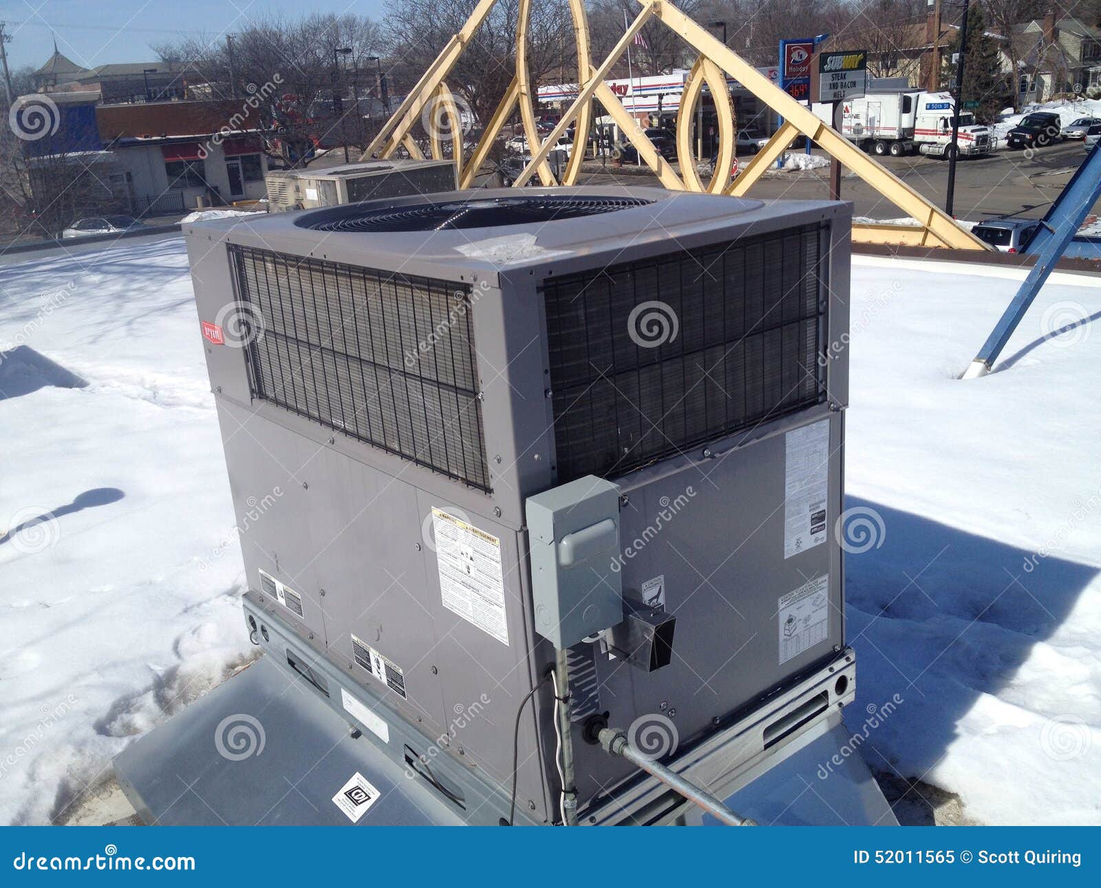 Roof top unit editorial image. Image of roof, conditioning - 52011565