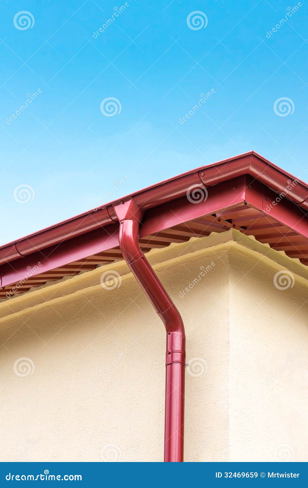 Rooftop gutter stock image. Image of house, blue, angle - 32469659