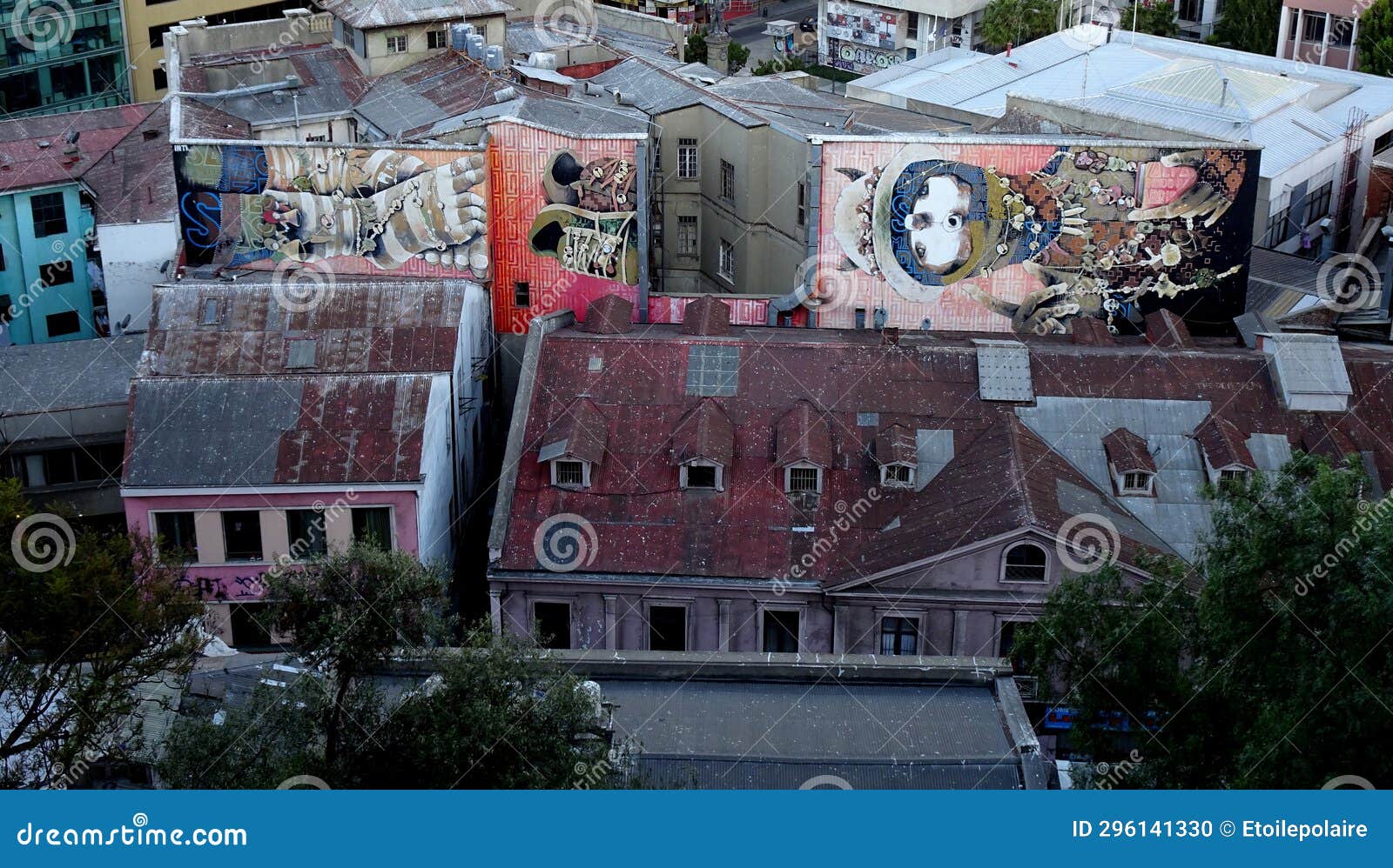 The Rooftops of Valparaiso, Art in Every Facade, Chile Editorial Image ...