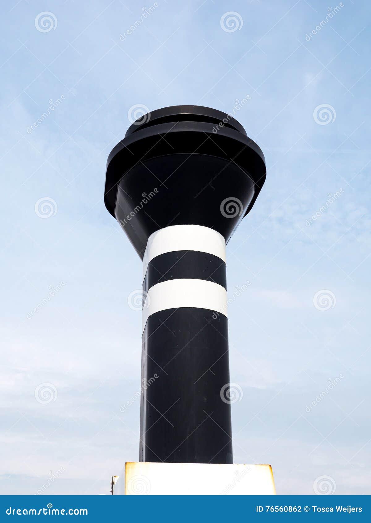 Rooktrechter van schip stock foto. Image of uitlaat, trechter - 76560862