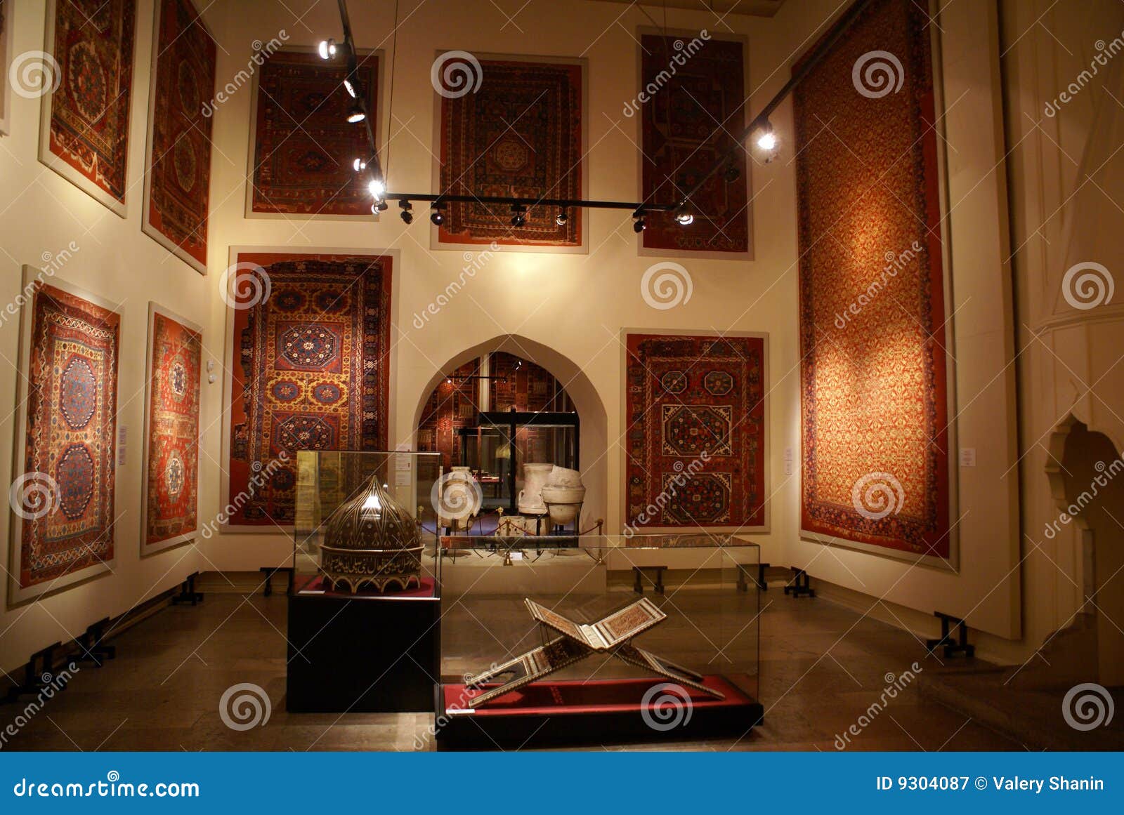 Room editorial photography. Image of human, pattern, market - 9304087