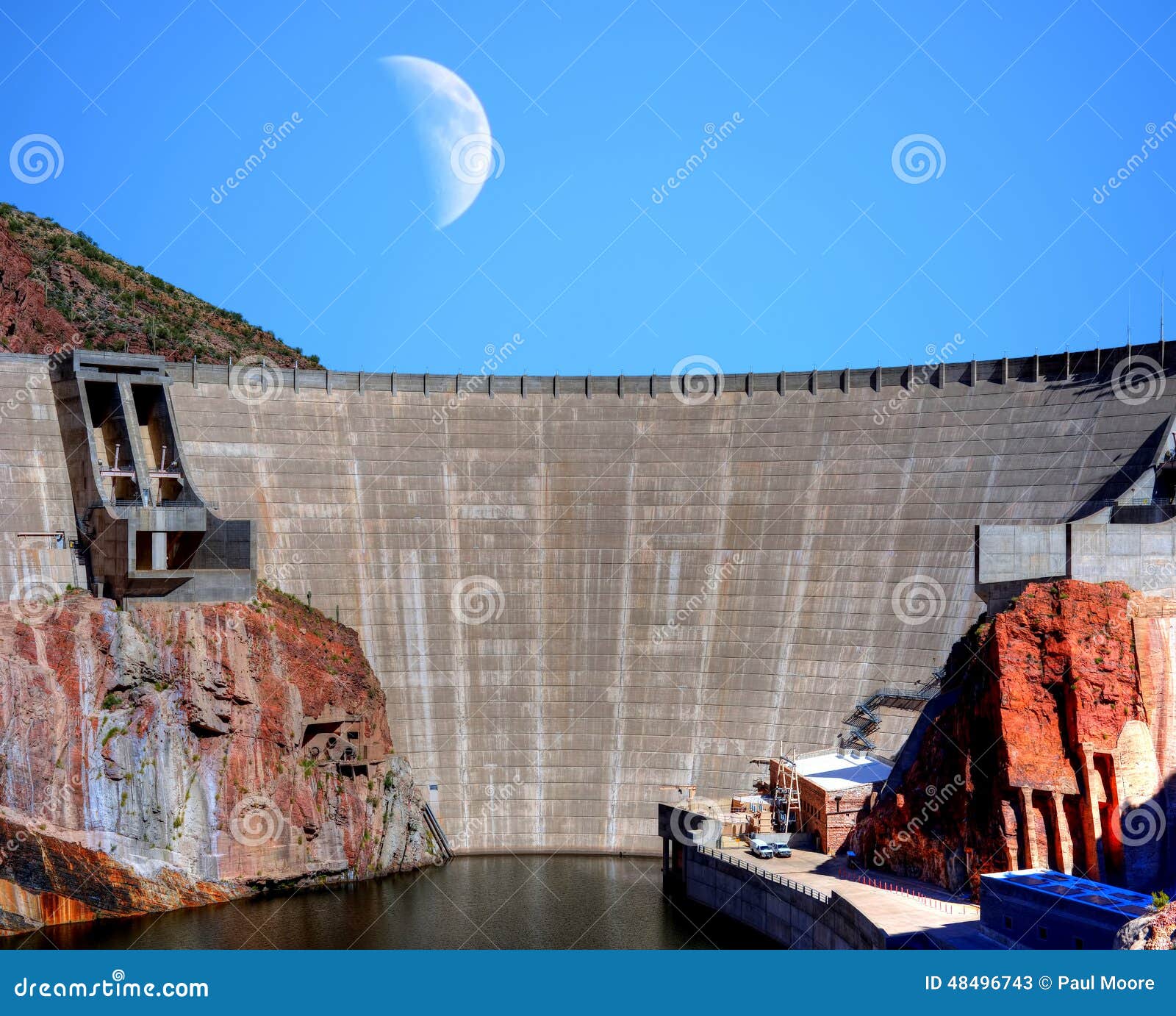 Roosevelt Dam and Moon stock image. Image of center, intake - 48496743