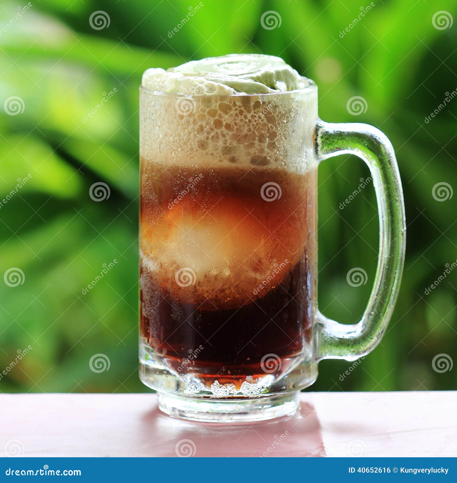Root Beer Float Stock Photo - Image: 40652616