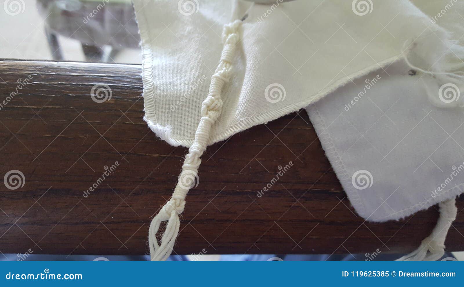 Ropa De La Esquina De Tzitzit Cuatro Imagen de archivo - Imagen de ...
