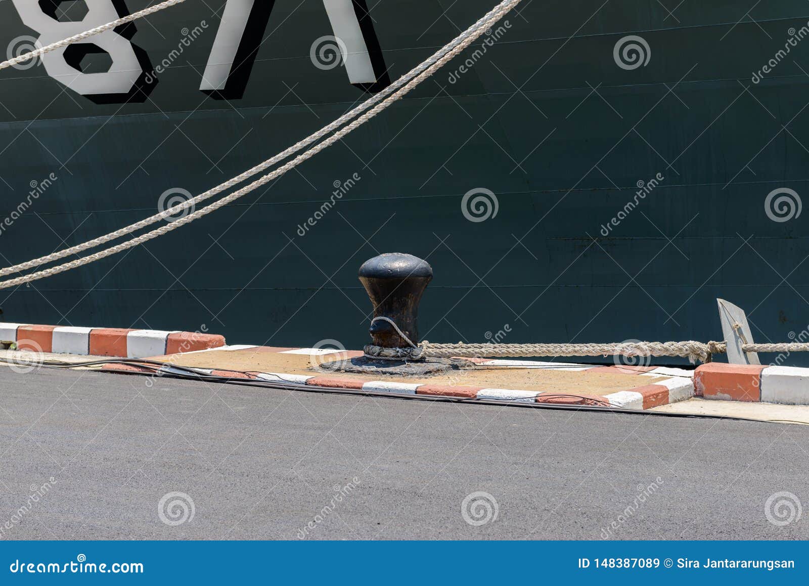 Rope with Anchor Ship on the Port Harbor Stock Image - Image of boat ...