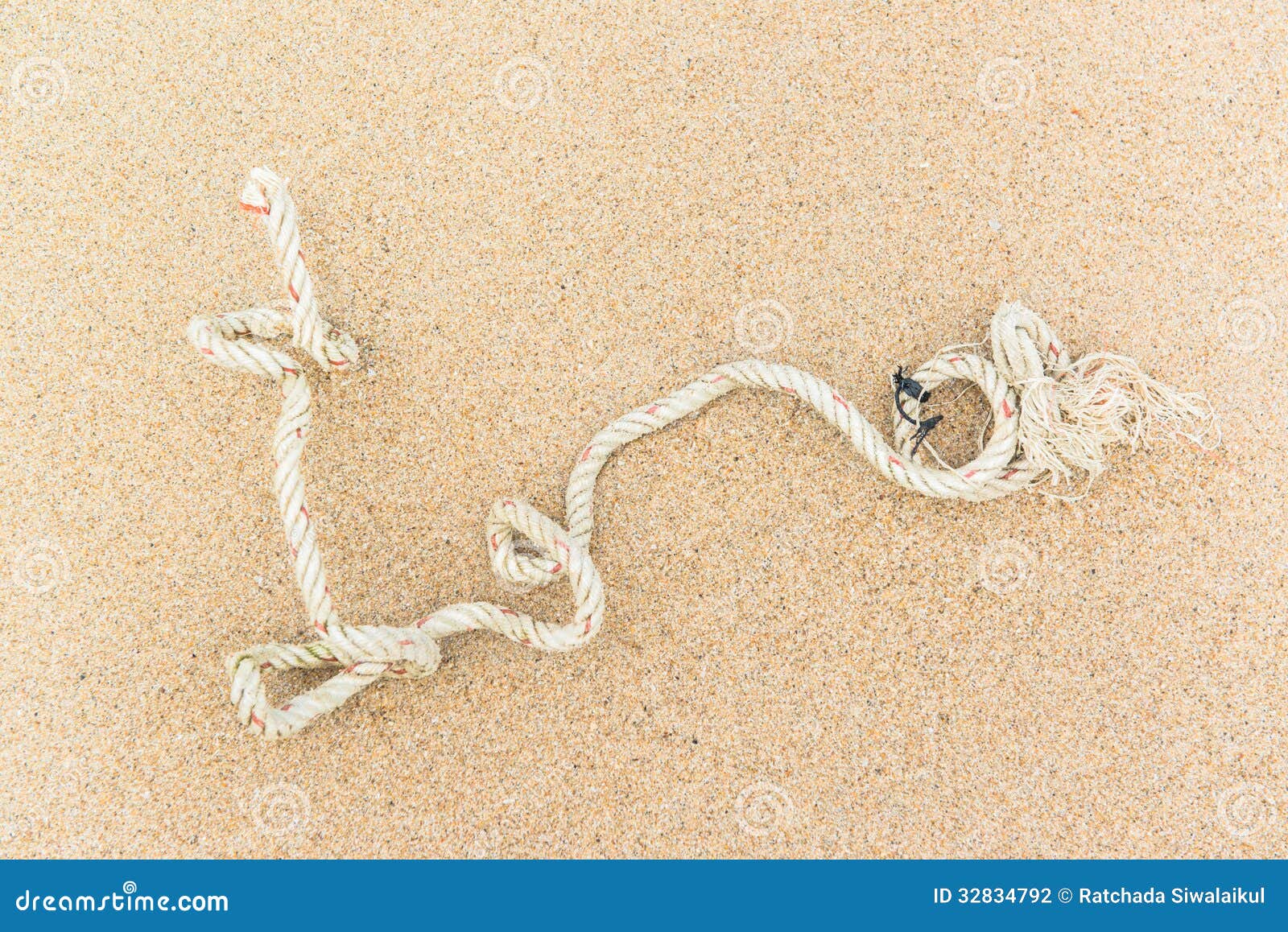 Rope on beach stock photo. Image of rope, frame, hang - 32834792