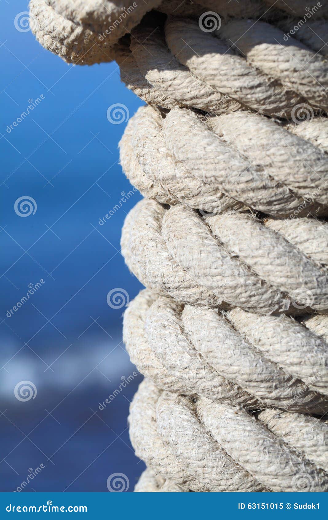 Rope Knot on a Jetty at the Sea Stock Image - Image of jetty, sailing ...