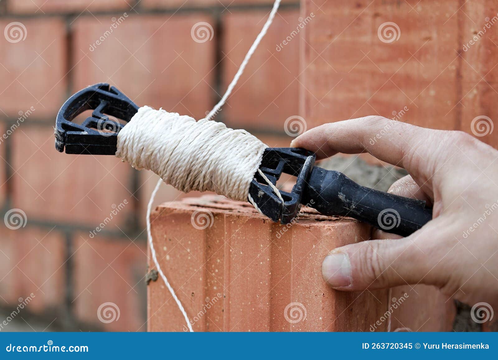 Rope Plumb for Even Brickwork. Compliance with the Correct Laying of ...