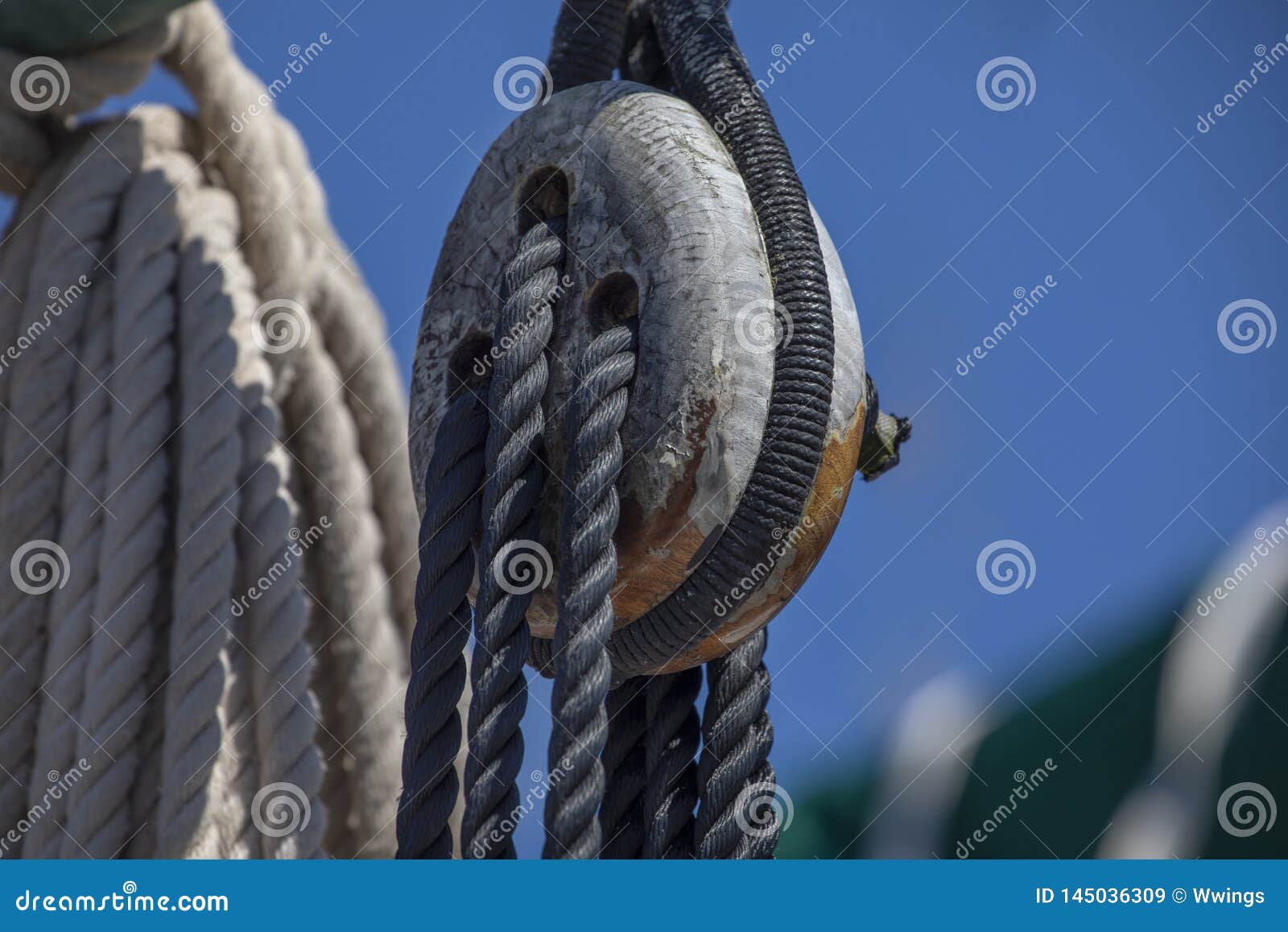 Rope on a pulley stock image. Image of tack, texture - 145036309