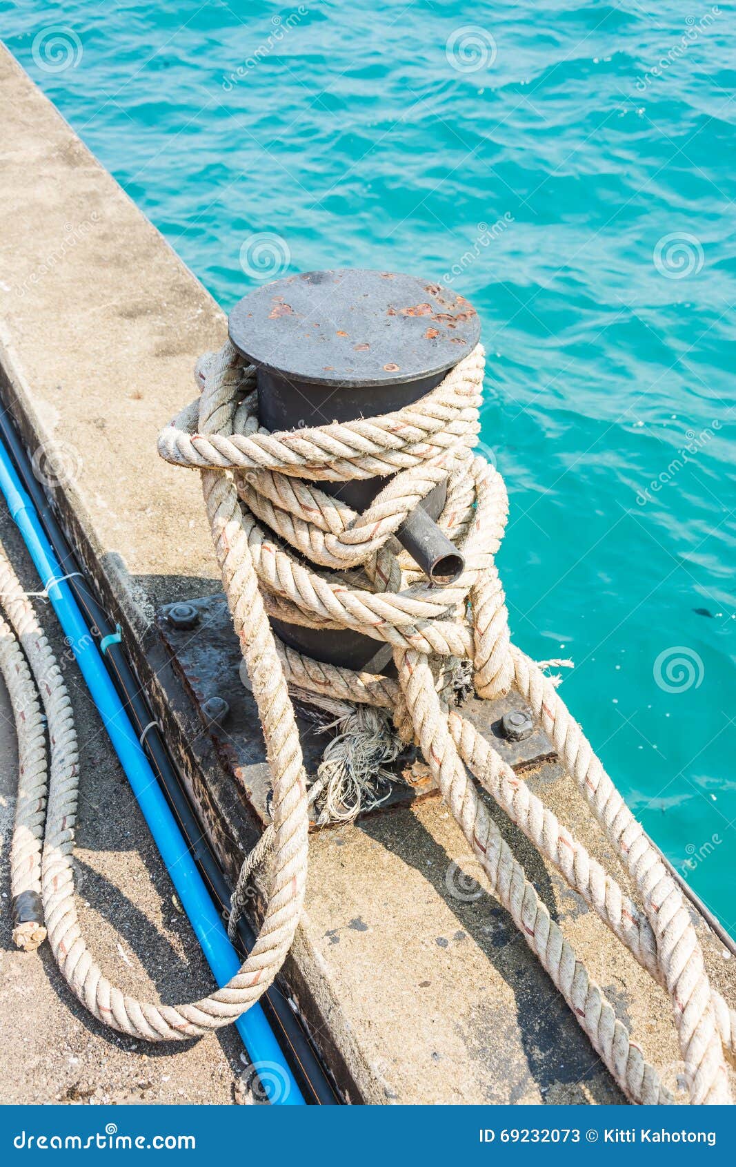 Rope Tied To Pole Stock Photos - Download 202 Royalty Free Photos