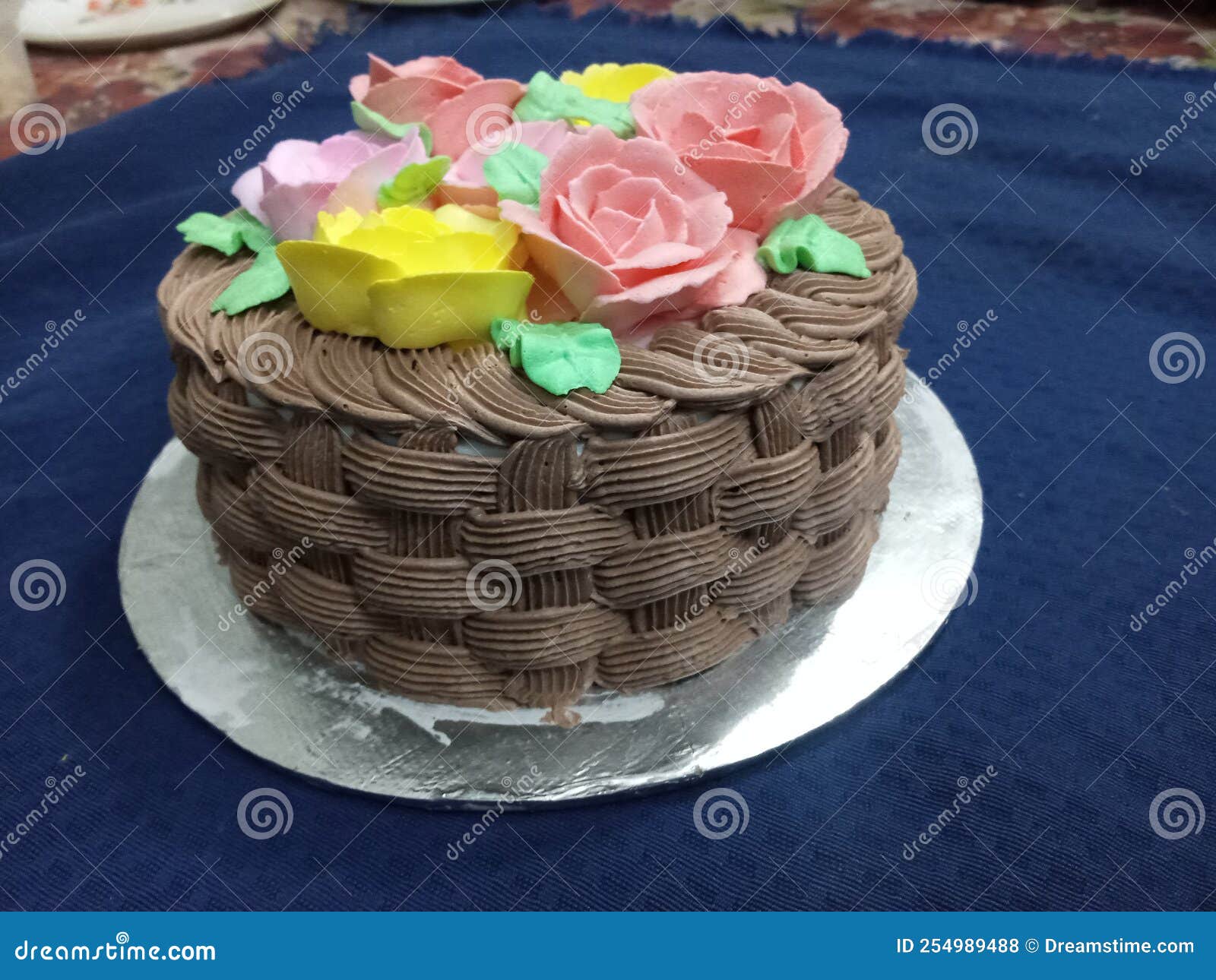 Rope warping style cake stock photo. Image of rope, roop - 254989488