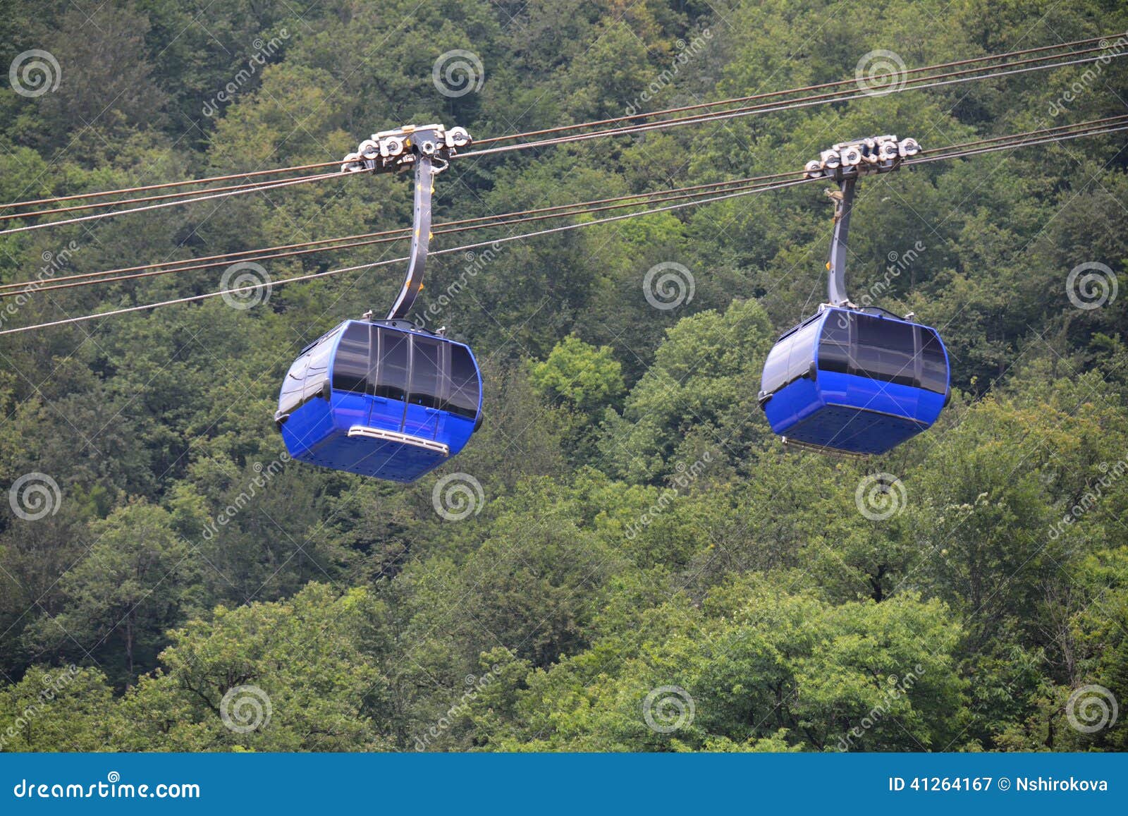 Ropeway Cabins Across Moskva River On A Background Of Moscow ...