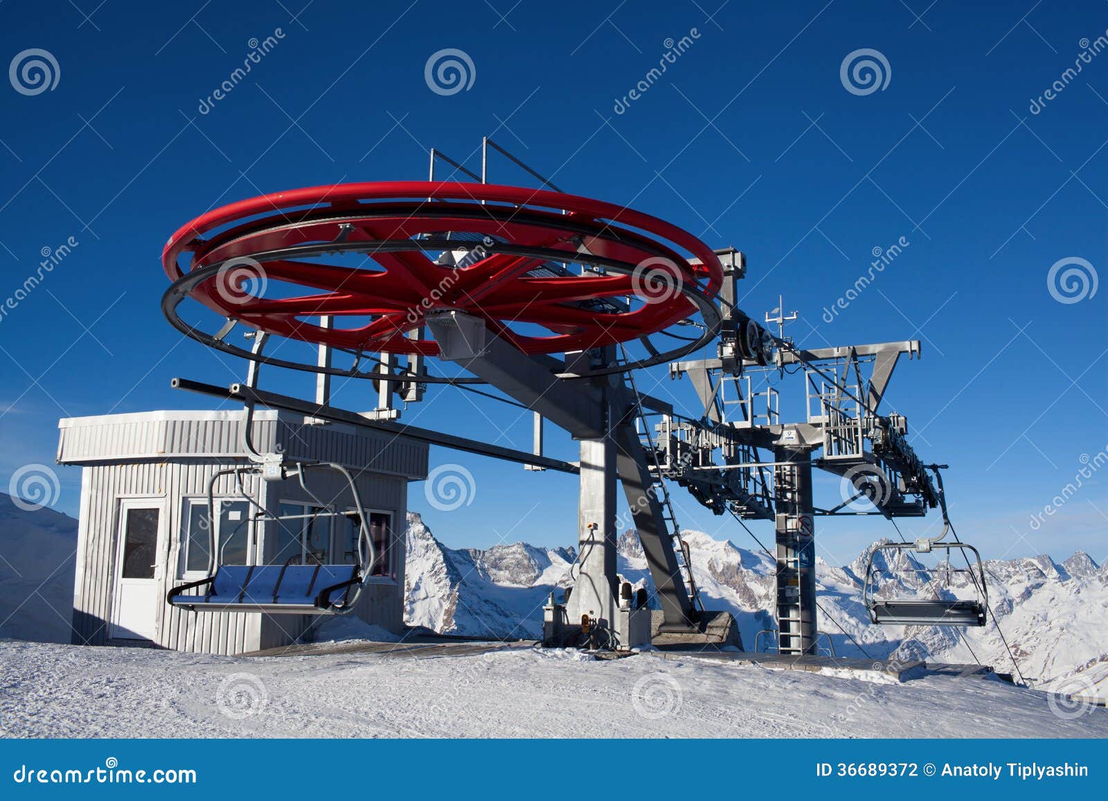 Ropeway in snow mountain stock photo. Image of hill, season - 36689372