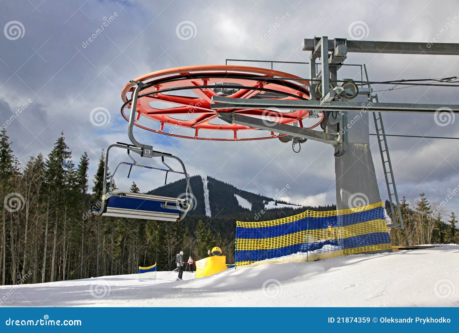 Ropeway on a Top of Mountain Stock Image - Image of slope, lift: 21874359