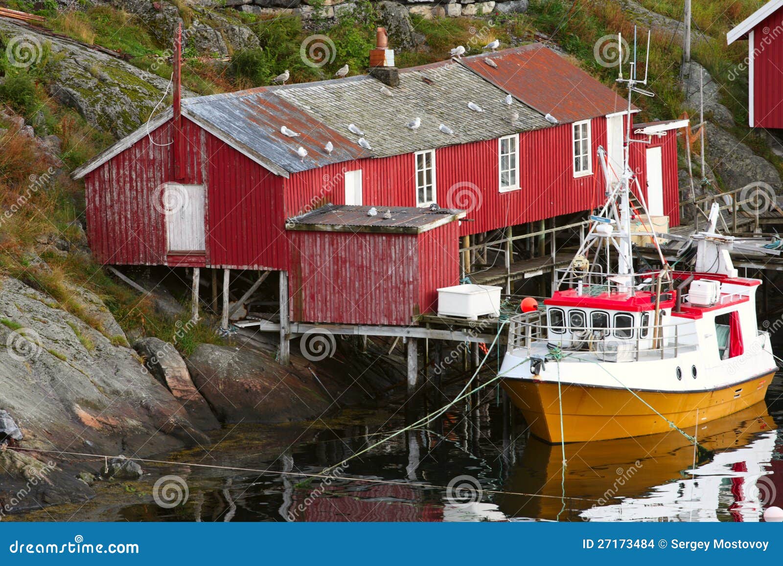 Rorbu and the Fishermans Ship Stock Photo - Image of ship, exterior ...