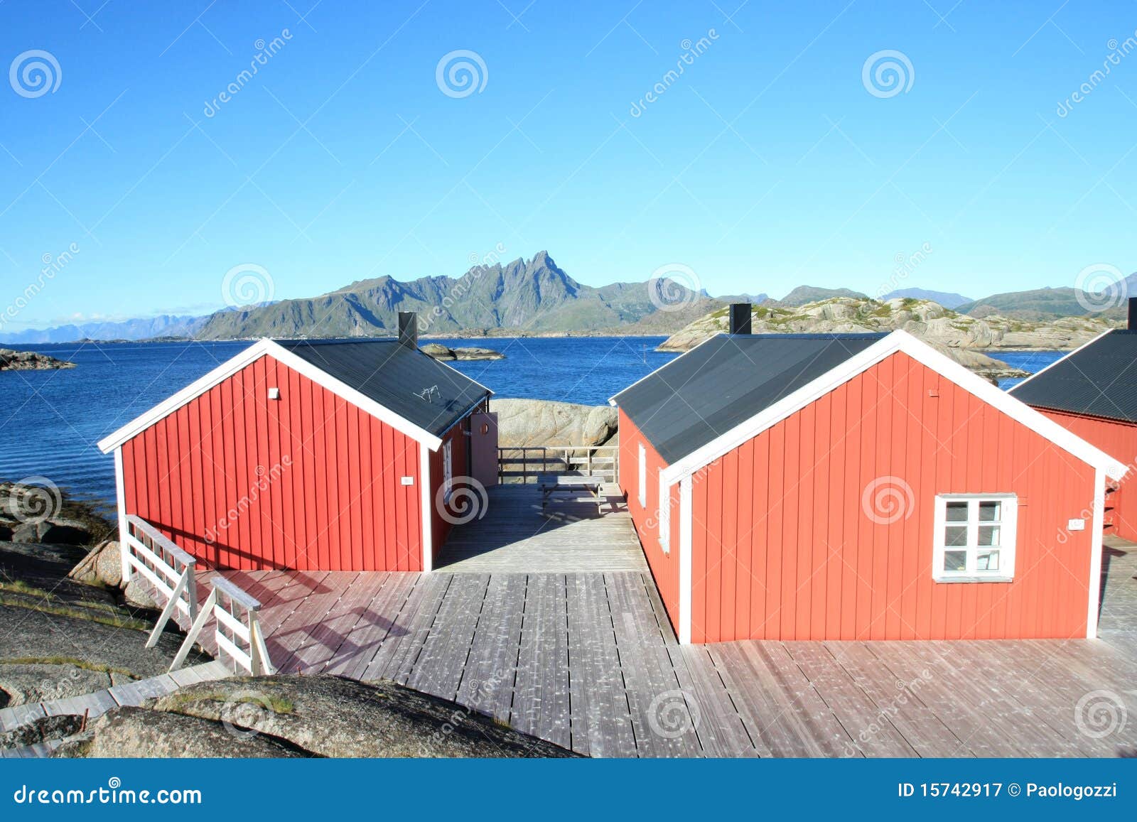 Rorbu of Mortsund and Skottind Stock Image - Image of lofoten ...