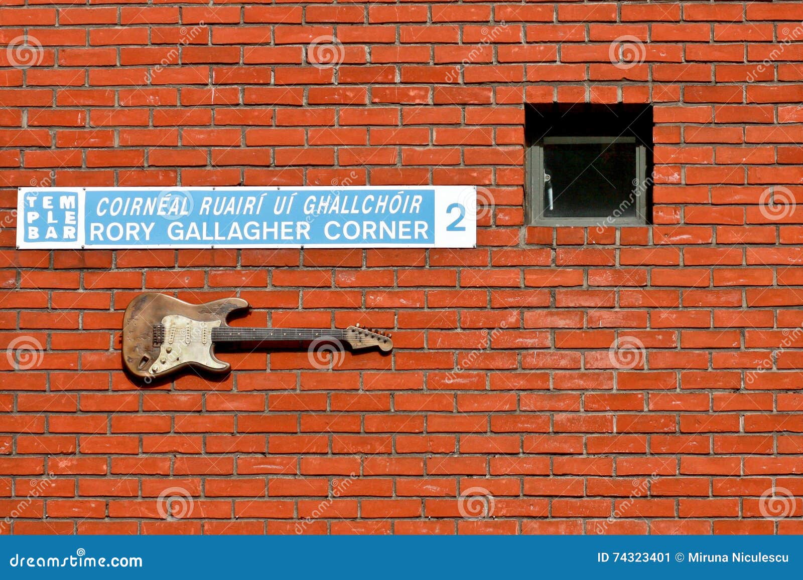 Rory Gallagher Corner, Temple Bar, Dublin, Ireland Editorial Photo ...