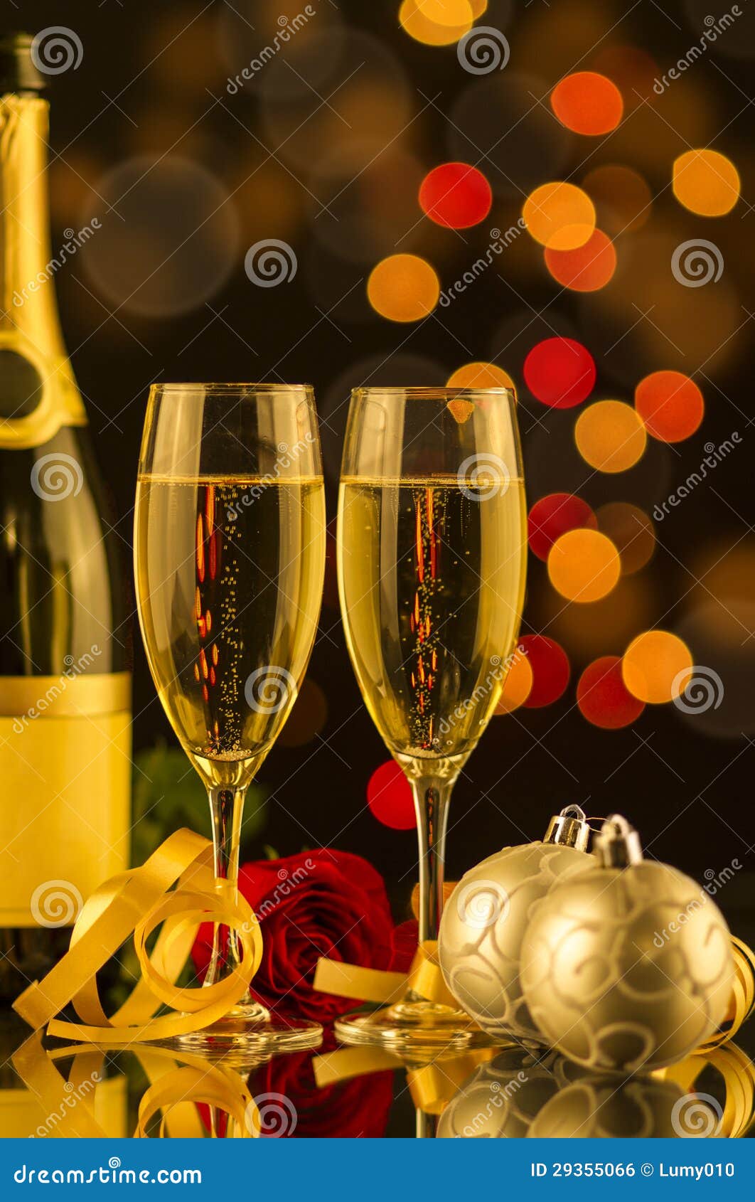 Rosa De Champagne E De Vermelho Foto de Stock - Imagem de champanhe ...