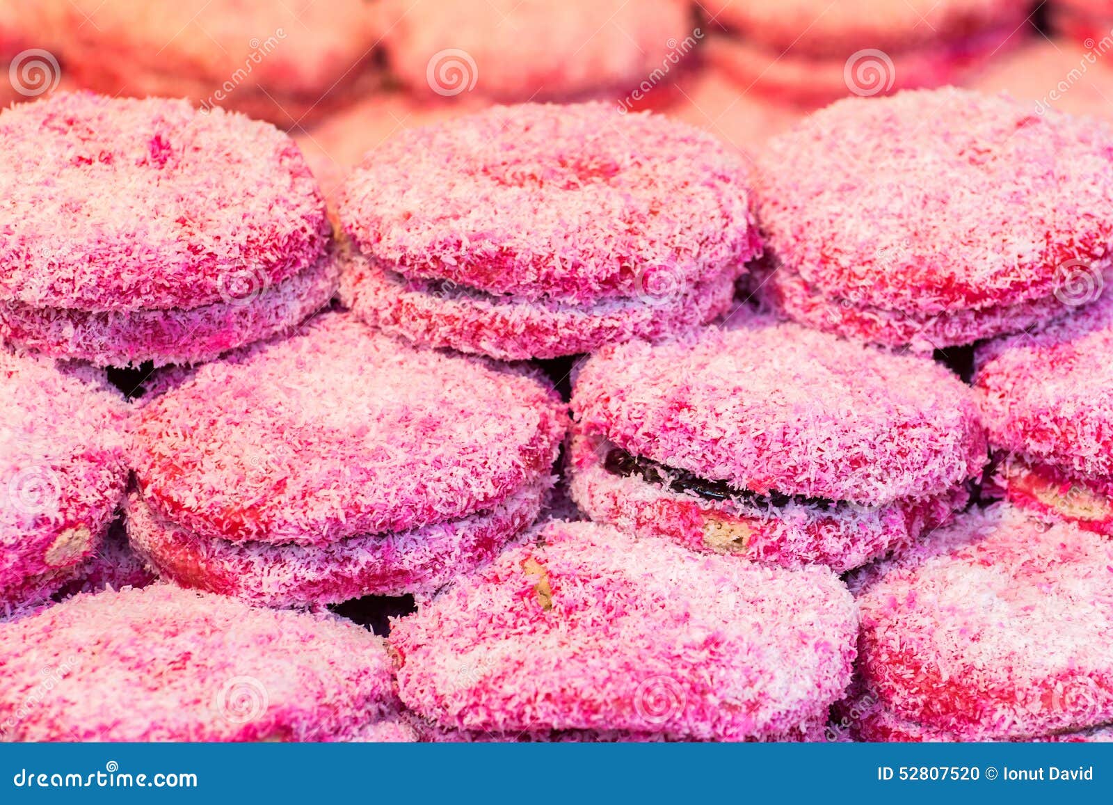 Rosa kakor arkivfoto. Bild av läckert, rosa, bakgrund - 52807520