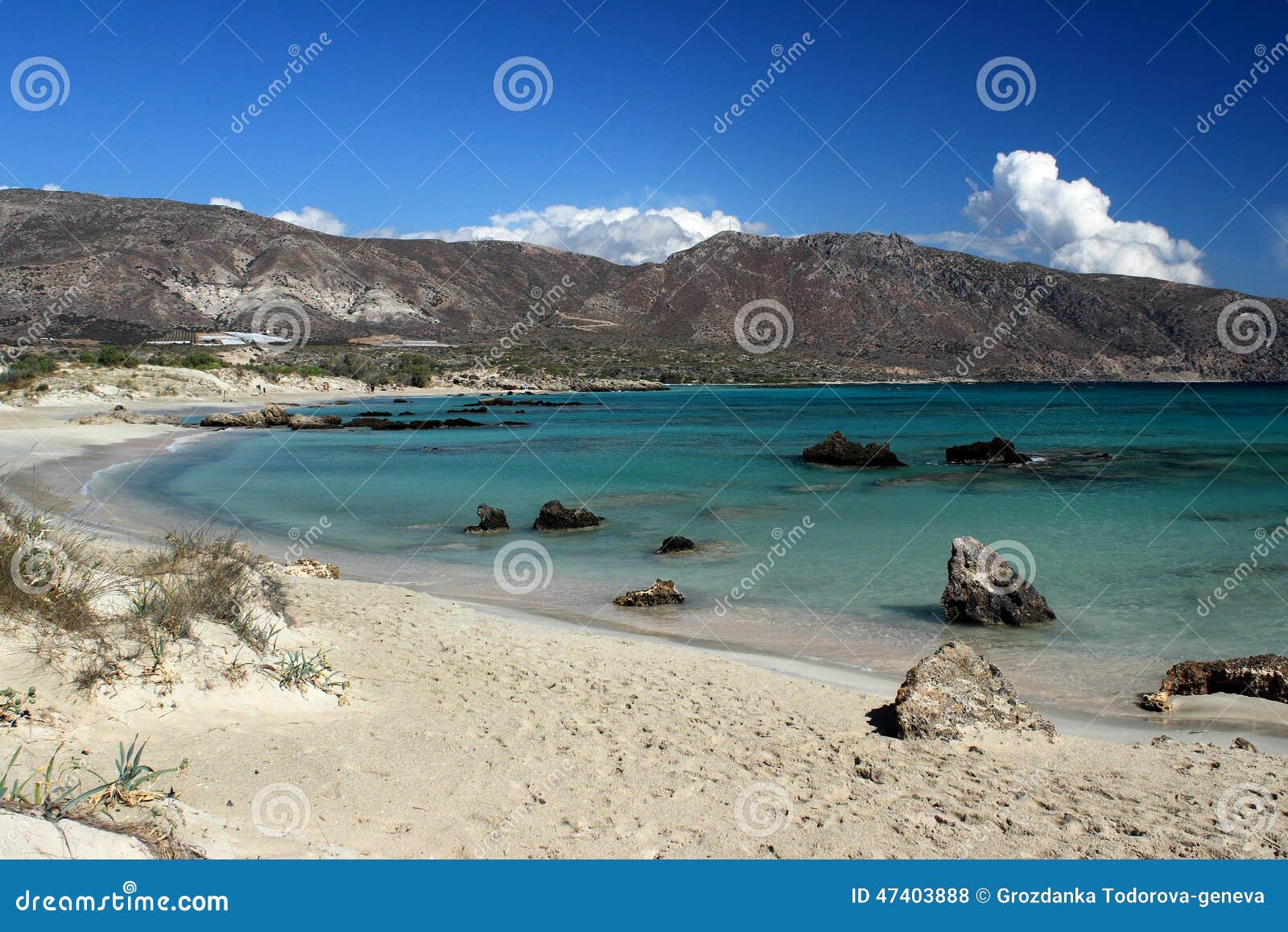 Rosa Sandstrand - Elafonis, Kreta Stockfoto - Bild von sommer ...
